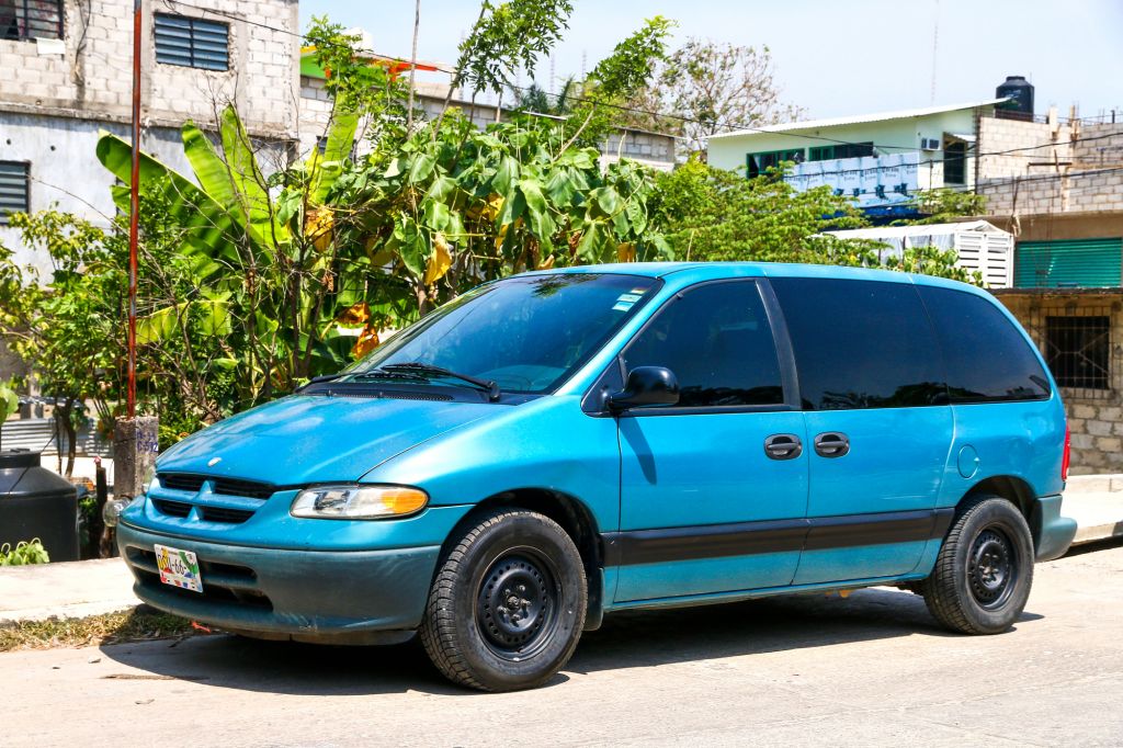 Torque Settings for Dodge Caravan 3 (1996-2000) - TightTorque